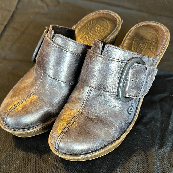 Born | Shoes | Born Distressed Metallic Leather Clogs Mules With Buckle ...